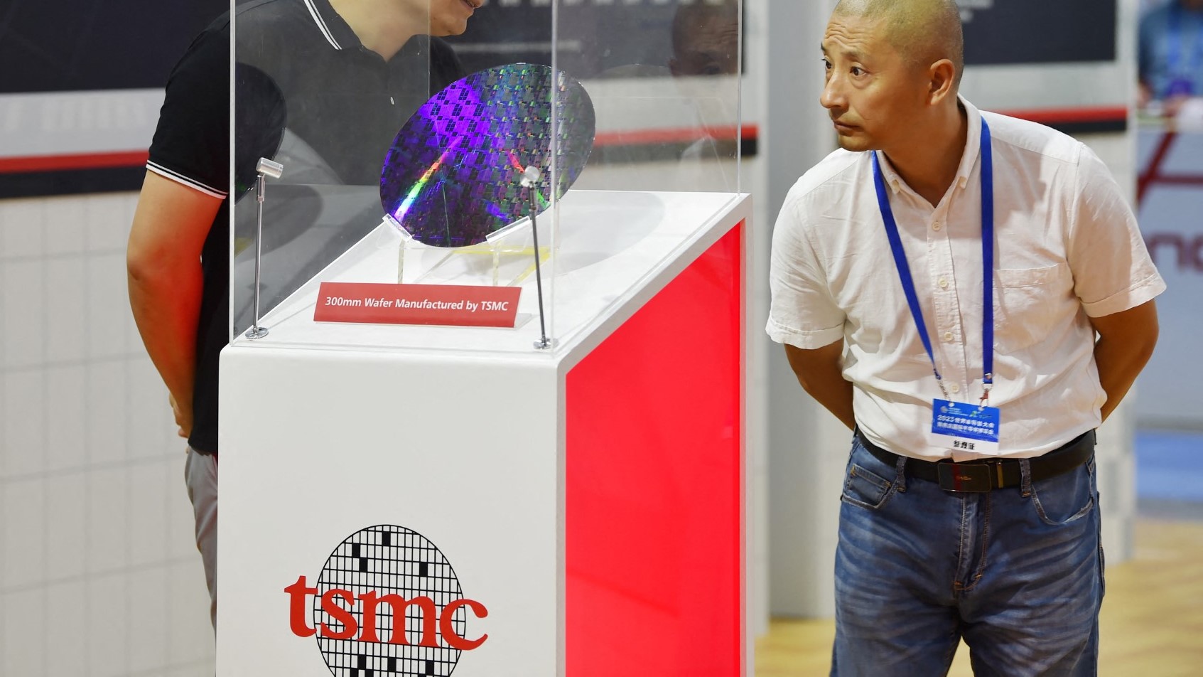 أرباح وإيرادات TSMC تفوق التوقعات بالربع الثاني لـ2024